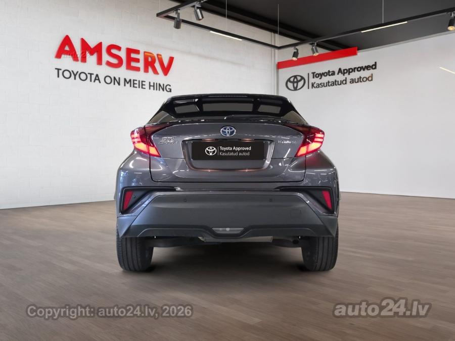 Pelēks Toyota C-HR 2020 Tallina, ar dzinēja tilpumu 1.80 L un nobraukumu 40 tūkst. km par 19990 €, foto 5 vietnē AUTOMOTO.COM.LV