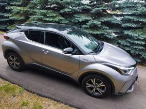 Grey Toyota C-HR 2020 in Utena, with an engine capacity of 2.00 L and mileage of 118 thousand km for 19350 €, photo 5 on AUTOMOTO.COM.LV