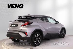Pelēks Toyota C-HR 2020 Tallina, ar dzinēja tilpumu 1.80 L un nobraukumu 74 tūkst. km par 19900 €, foto 4 vietnē AUTOMOTO.COM.LV