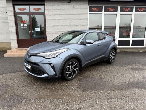 Серый Тойота C-HR 2021 в Рапла, объемом двигателя 1.80 л и пробегом 64 тыс. км за 19990 €, фото 1 на AUTOMOTO.COM.LV