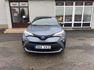 Grey Toyota C-HR 2021 in Rapla, with an engine capacity of 1.80 L and mileage of 64 thousand km for 19990 €, photo 2 on AUTOMOTO.COM.LV