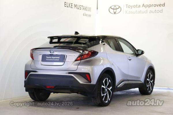 Серый Тойота C-HR 2021 в Таллин, объемом двигателя 1.80 л и пробегом 57 тыс. км за 21000 €, фото 2 на AUTOMOTO.COM.LV