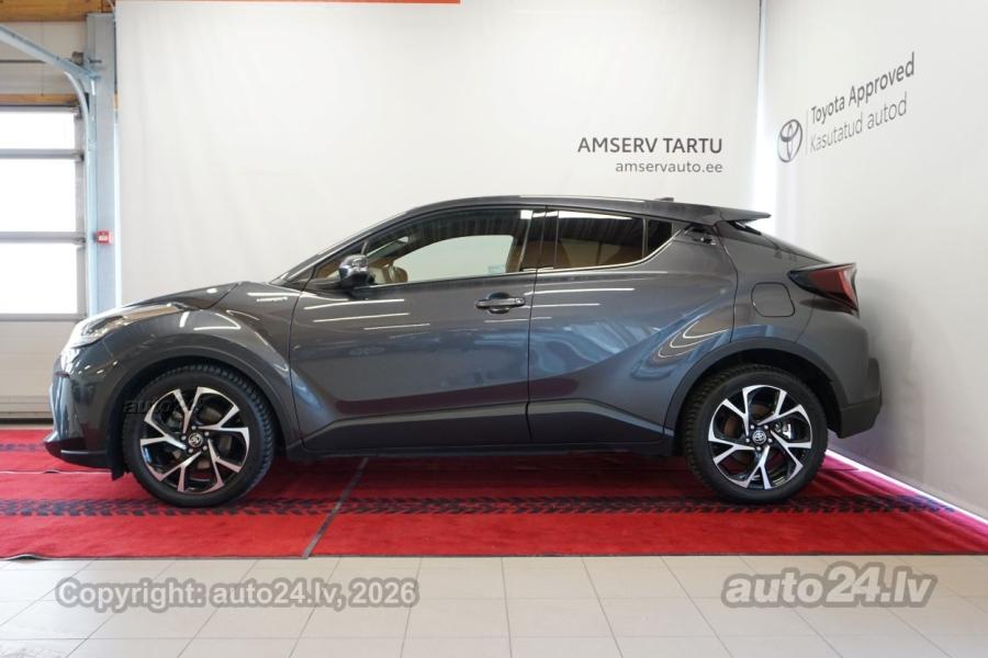 Grey Toyota C-HR 2021 in Tartu, with an engine capacity of 1.80 L and mileage of 43 thousand km for 21890 €, photo 3 on AUTOMOTO.COM.LV