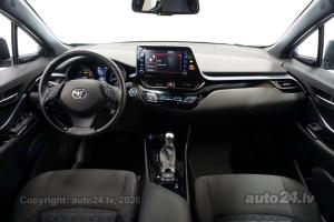 Pelēks Toyota C-HR 2021 Tartu, ar dzinēja tilpumu 1.80 L un nobraukumu 43 tūkst. km par 21890 €, foto 8 vietnē AUTOMOTO.COM.LV