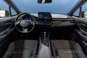 Pelēks Toyota C-HR 2021 Tallina, ar dzinēja tilpumu 1.80 L un nobraukumu 55 tūkst. km par 20890 €, foto 8 vietnē AUTOMOTO.COM.LV