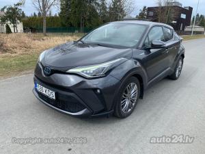 Grey Toyota C-HR 2021 in Tallinn, with an engine capacity of 1.80 L and mileage of 48 thousand km for 22900 €, photo  on AUTOMOTO.COM.LV