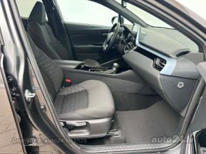 Серый Тойота C-HR 2021 в Таллин, объемом двигателя 1.80 л и пробегом 30 тыс. км за 22495 €, фото 7 на AUTOMOTO.COM.LV