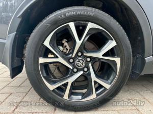 Серый Тойота C-HR 2021 в Таллин, объемом двигателя 1.80 л и пробегом 30 тыс. км за 22495 €, фото 17 на AUTOMOTO.COM.LV