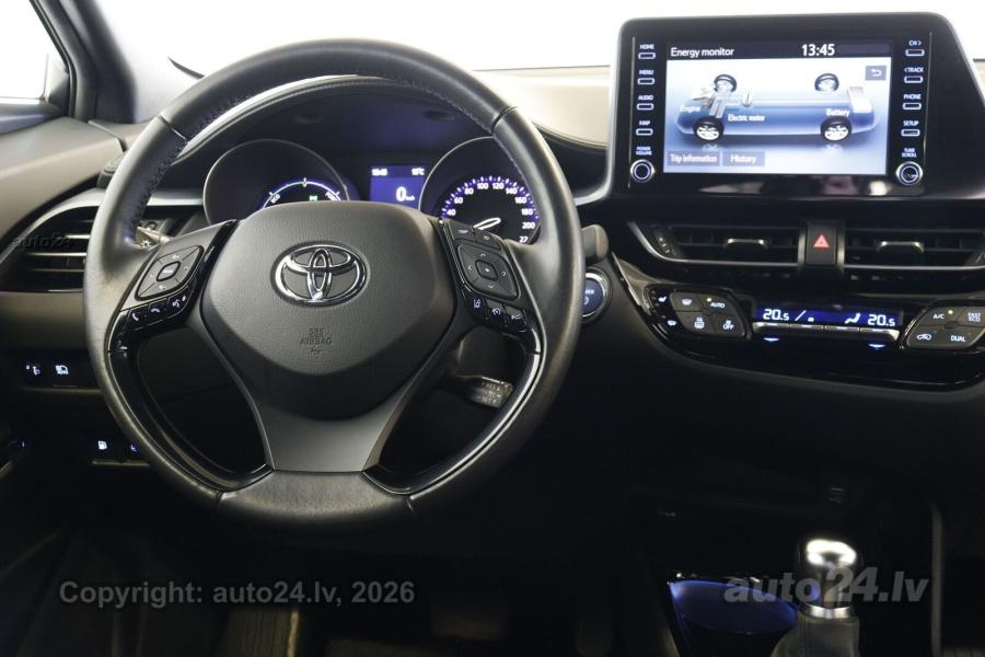 Grey Toyota C-HR 2021 in Tallinn, with an engine capacity of 1.80 L and mileage of 59 thousand km for 21900 €, photo 10 on AUTOMOTO.COM.LV