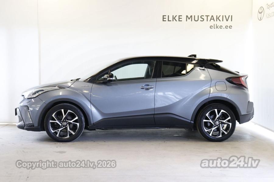 Grey Toyota C-HR 2021 in Tallinn, with an engine capacity of 1.80 L and mileage of 43 thousand km for 21200 €, photo 4 on AUTOMOTO.COM.LV