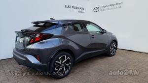 Pelēks Toyota C-HR 2021 Tallina, ar dzinēja tilpumu 1.80 L un nobraukumu 76 tūkst. km par 21995 €, foto 3 vietnē AUTOMOTO.COM.LV