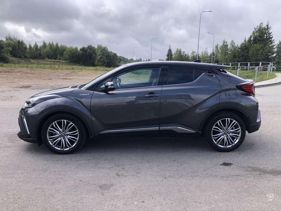 Pelēks Toyota C-HR 2021 Utena, ar dzinēja tilpumu 2.00 L un nobraukumu 152 tūkst. km par 19700 €, foto 5 vietnē AUTOMOTO.COM.LV