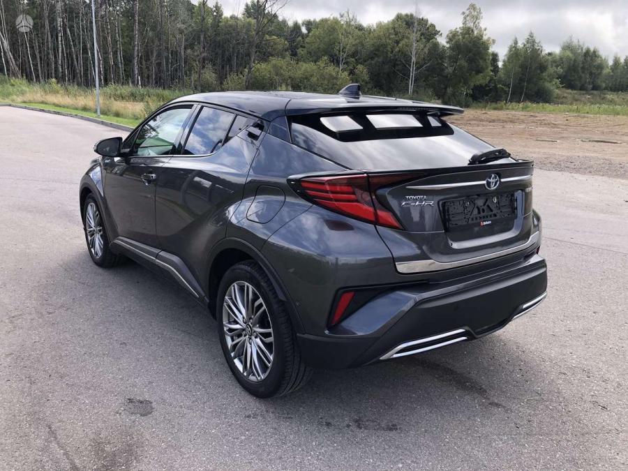 Pelēks Toyota C-HR 2021 Utena, ar dzinēja tilpumu 2.00 L un nobraukumu 152 tūkst. km par 19700 €, foto 6 vietnē AUTOMOTO.COM.LV