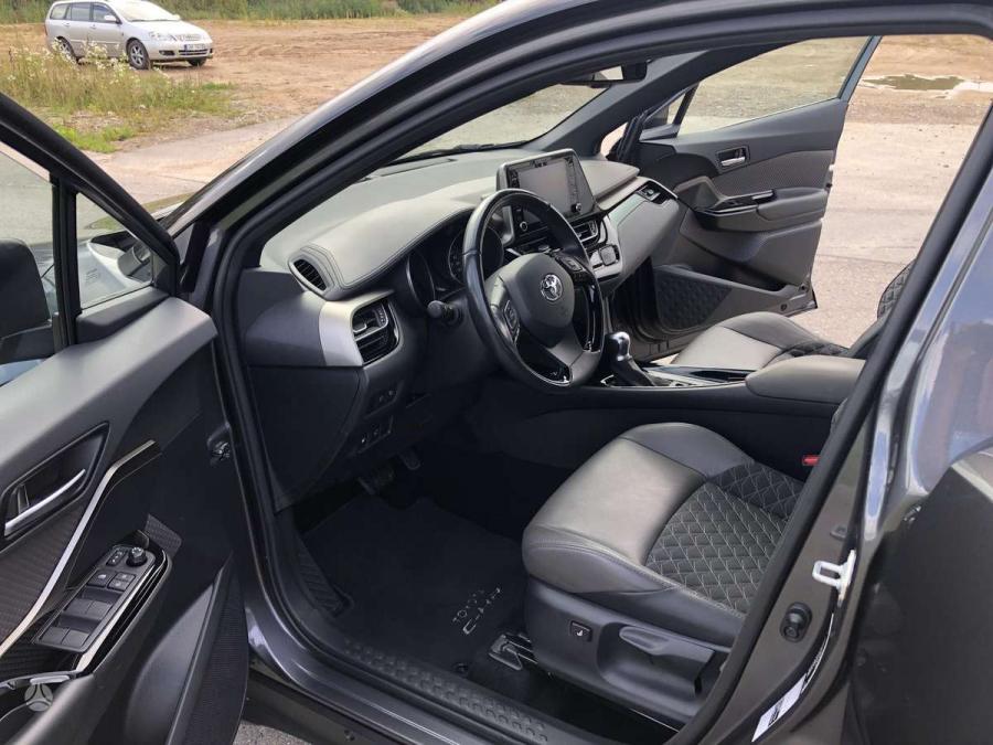Pelēks Toyota C-HR 2021 Utena, ar dzinēja tilpumu 2.00 L un nobraukumu 152 tūkst. km par 19700 €, foto 11 vietnē AUTOMOTO.COM.LV