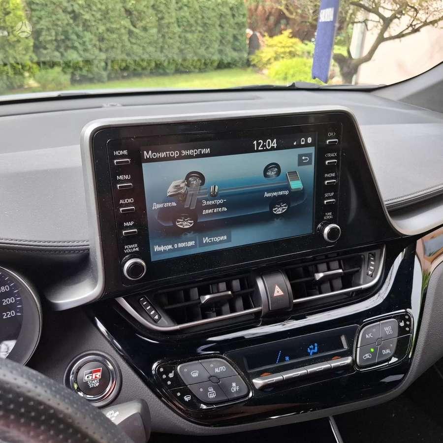 Grey Toyota C-HR 2021 in Kursenai, with an engine capacity of 1.99 L and mileage of 79 thousand km for 24499 €, photo 12 on AUTOMOTO.COM.LV