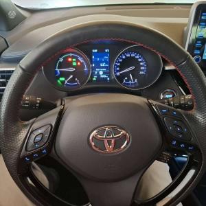Grey Toyota C-HR 2021 in Kursenai, with an engine capacity of 1.99 L and mileage of 79 thousand km for 24499 €, photo 13 on AUTOMOTO.COM.LV