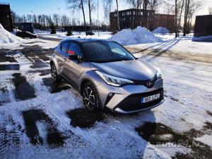 Серый Тойота C-HR 2022 в Таллин, объемом двигателя 1.80 л и пробегом 50 тыс. км за 23950 €, фото 22 на AUTOMOTO.COM.LV