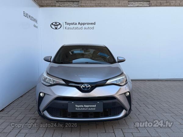 Pelēks Toyota C-HR 2022 Tallina, ar dzinēja tilpumu 1.80 L un nobraukumu 24 tūkst. km par 23795 €, foto 5 vietnē AUTOMOTO.COM.LV