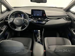 Pelēks Toyota C-HR 2022 Rakvere, ar dzinēja tilpumu 1.80 L un nobraukumu 59 tūkst. km par 22990 €, foto 9 vietnē AUTOMOTO.COM.LV