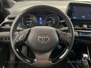 Pelēks Toyota C-HR 2022 Rakvere, ar dzinēja tilpumu 1.80 L un nobraukumu 59 tūkst. km par 22990 €, foto 11 vietnē AUTOMOTO.COM.LV