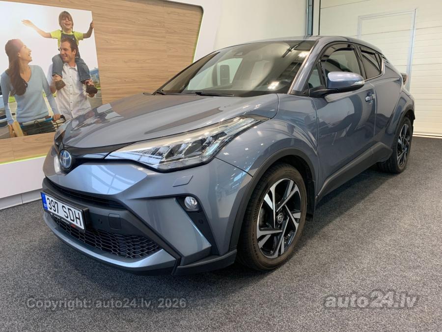 Серый Тойота C-HR 2022 в Раквере, объемом двигателя 1.80 л и пробегом 79 тыс. км за 21500 €, фото 1 на AUTOMOTO.COM.LV