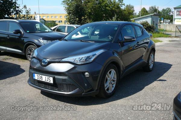 Grey Toyota C-HR 2022 in Johvi, with an engine capacity of 1.80 L and mileage of 107 thousand km for 21000 €, photo 1 on AUTOMOTO.COM.LV