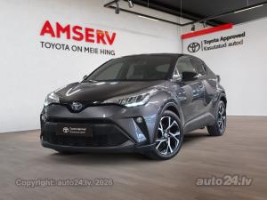 Серый Тойота C-HR 2022 в Таллин, объемом двигателя 1.80 л и пробегом 105 тыс. км за 21490 €, фото  на AUTOMOTO.COM.LV