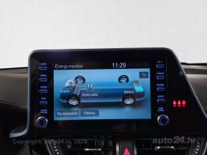 Серый Тойота C-HR 2022 в Таллин, объемом двигателя 1.80 л и пробегом 105 тыс. км за 21490 €, фото 16 на AUTOMOTO.COM.LV