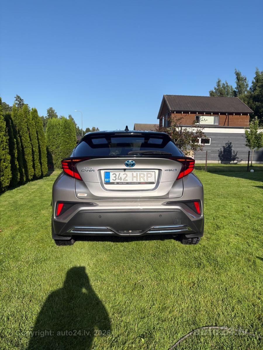 Серый Тойота C-HR 2022 в Таллин, объемом двигателя 2.00 л и пробегом 50 тыс. км за 24900 €, фото 6 на AUTOMOTO.COM.LV