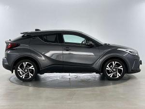 Серый Тойота C-HR 2022 в Вильнюс, объемом двигателя 1.80 л и пробегом 72 тыс. км за 23900 €, фото 17 на AUTOMOTO.COM.LV
