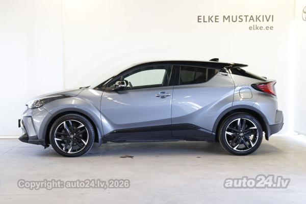 Pelēks Toyota C-HR 2022 Tallina, ar dzinēja tilpumu 1.80 L un nobraukumu 71 tūkst. km par 25000 €, foto 3 vietnē AUTOMOTO.COM.LV