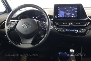 Серый Тойота C-HR 2022 в Таллин, объемом двигателя 1.80 л и пробегом 71 тыс. км за 25000 €, фото 10 на AUTOMOTO.COM.LV
