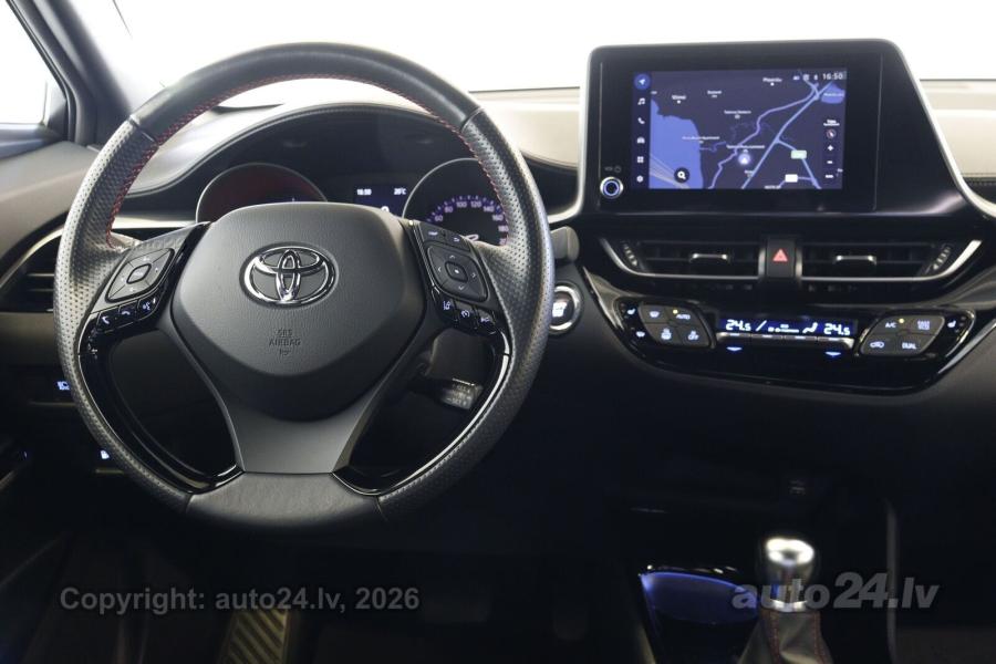 Серый Тойота C-HR 2022 в Таллин, объемом двигателя 1.80 л и пробегом 71 тыс. км за 25000 €, фото 10 на AUTOMOTO.COM.LV