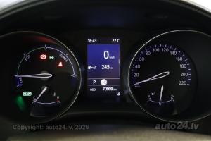 Серый Тойота C-HR 2022 в Таллин, объемом двигателя 1.80 л и пробегом 71 тыс. км за 25000 €, фото 14 на AUTOMOTO.COM.LV
