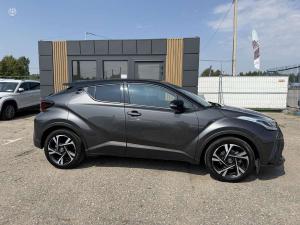 Серый Тойота C-HR 2022 в Паневежис, объемом двигателя 2.00 л и пробегом 135 тыс. км за 21500 €, фото 5 на AUTOMOTO.COM.LV