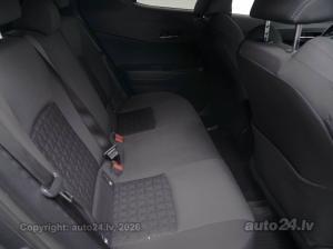 Серый Тойота C-HR 2022 в Таллин, объемом двигателя 1.80 л и пробегом 53 тыс. км за 21990 €, фото 13 на AUTOMOTO.COM.LV