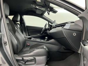 Серый Тойота C-HR 2022 в Вильнюс, объемом двигателя 1.80 л и пробегом 72 тыс. км за 22900 €, фото 7 на AUTOMOTO.COM.LV