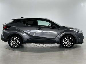 Серый Тойота C-HR 2022 в Вильнюс, объемом двигателя 1.80 л и пробегом 72 тыс. км за 22900 €, фото 17 на AUTOMOTO.COM.LV