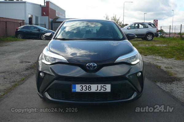 Grey Toyota C-HR 2022 in Johvi, with an engine capacity of 1.80 L and mileage of 108 thousand km for 18000 €, photo 8 on AUTOMOTO.COM.LV