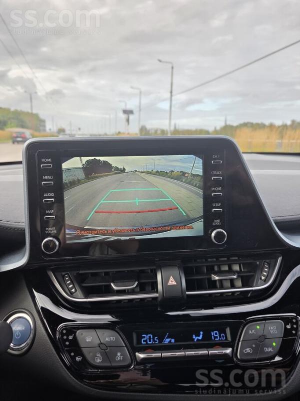Pelēks Toyota C-HR 2022 Rīga, ar dzinēja tilpumu 1.80 L un nobraukumu 32 tūkst. km par 21000 €, foto 6 vietnē AUTOMOTO.COM.LV