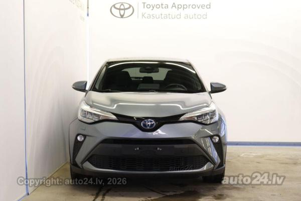 Pelēks Toyota C-HR 2023 Tallina, ar dzinēja tilpumu 1.80 L un nobraukumu 51 tūkst. km par 23500 €, foto 5 vietnē AUTOMOTO.COM.LV
