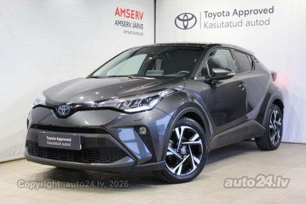 Серый Тойота C-HR 2023 в Таллин, объемом двигателя 1.80 л и пробегом 26 тыс. км за 24990 €, фото 1 на AUTOMOTO.COM.LV