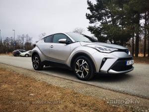 Pelēks Toyota C-HR 2023 Tallina, ar dzinēja tilpumu 1.80 L un nobraukumu 47 tūkst. km par 24499 €, foto 26 vietnē AUTOMOTO.COM.LV