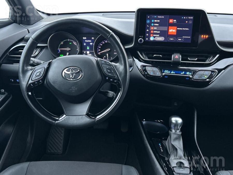 Серый Тойота C-HR 2023 в Рига, объемом двигателя 1.80 л и пробегом 51 тыс. км за 22990 €, фото 10 на AUTOMOTO.COM.LV