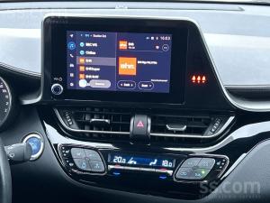 Серый Тойота C-HR 2023 в Рига, объемом двигателя 1.80 л и пробегом 51 тыс. км за 22990 €, фото 15 на AUTOMOTO.COM.LV