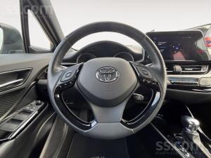 Grey Toyota C-HR 2023 in Riga, with an engine capacity of 1.80 L and mileage of 38 thousand km for 24900 €, photo 9 on AUTOMOTO.COM.LV