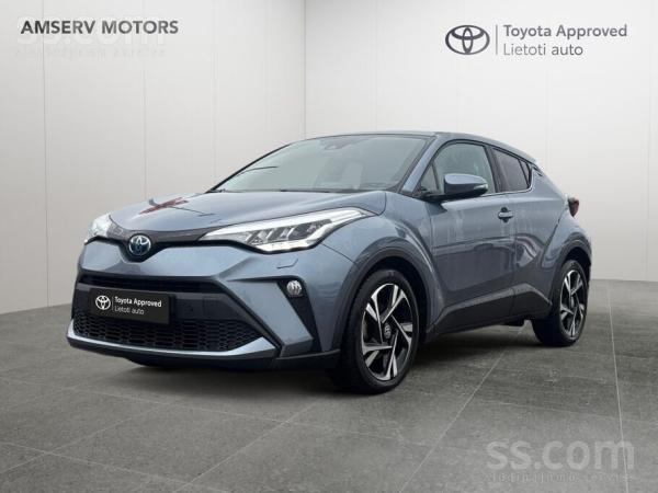 Grey Toyota C-HR 2023 in Riga, with an engine capacity of 1.80 L and mileage of 39 thousand km for 24900 €, photo 1 on AUTOMOTO.COM.LV