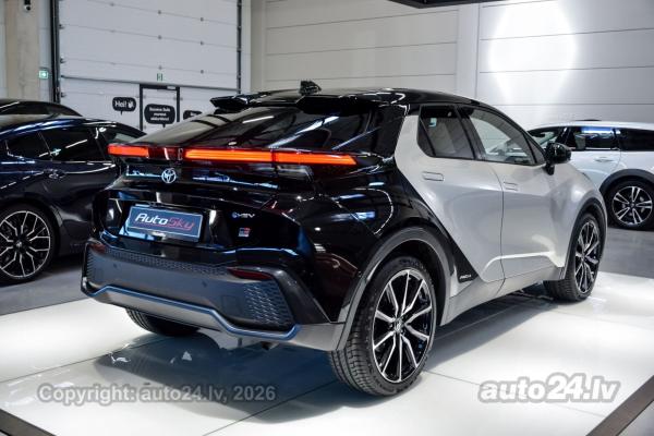 Pelēks Toyota C-HR 2023 Tallina, ar dzinēja tilpumu 2.00 L un nobraukumu 34 tūkst. km par 38900 €, foto 5 vietnē AUTOMOTO.COM.LV