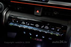 Pelēks Toyota C-HR 2023 Tallina, ar dzinēja tilpumu 2.00 L un nobraukumu 34 tūkst. km par 38900 €, foto 17 vietnē AUTOMOTO.COM.LV