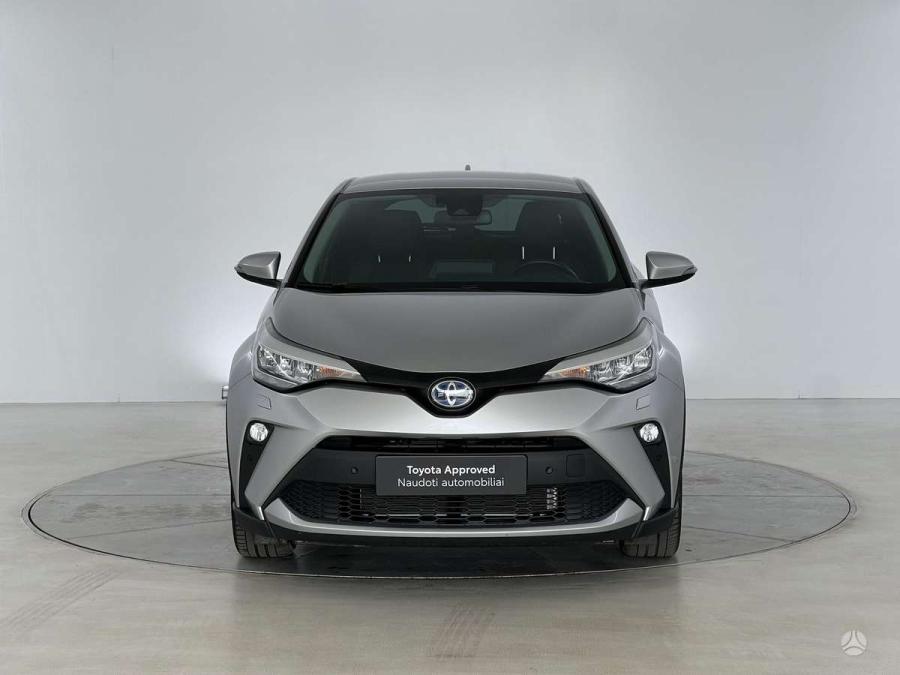 Серый Тойота C-HR 2023 в Вильнюс, объемом двигателя 1.80 л и пробегом 89 тыс. км за 23900 €, фото 6 на AUTOMOTO.COM.LV